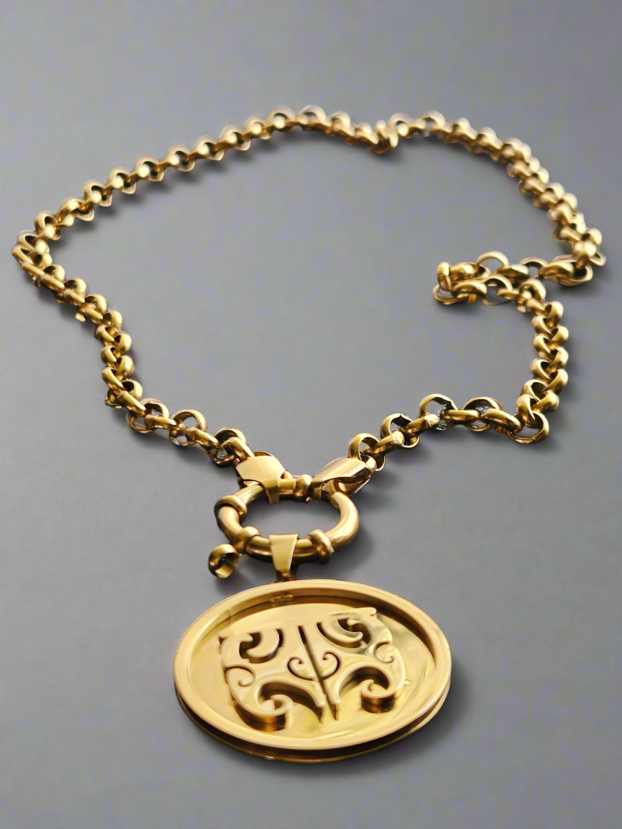 Moko Kauae Coin Necklace (Gold) – Tahuri Made